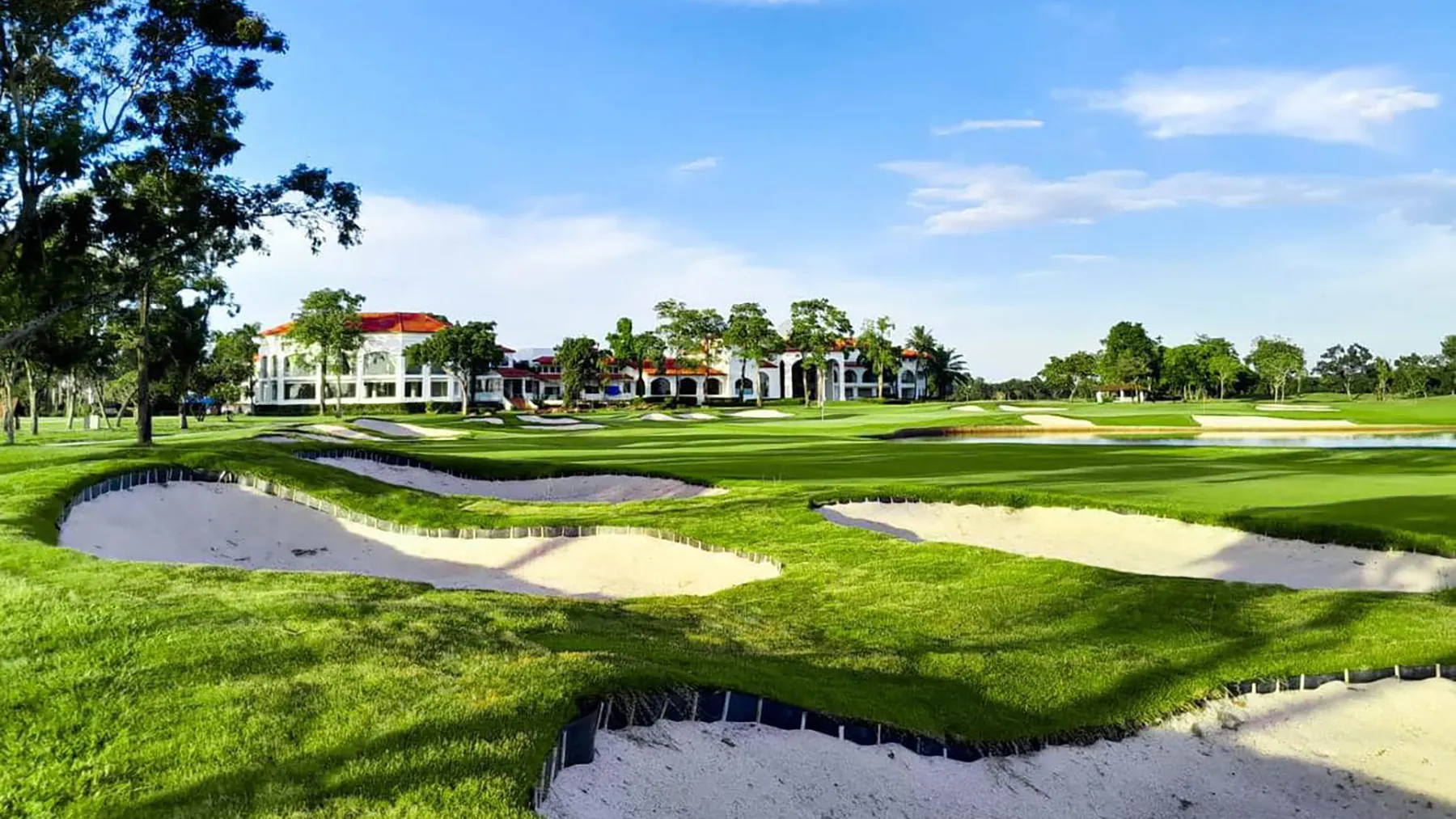 Phoenix Gold Golf Bangkok | Bangkok Golf Course